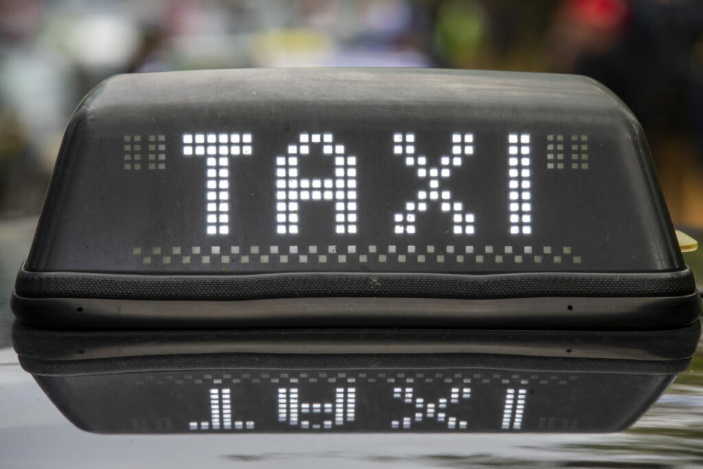 Brussels gets first hydrogen-powered taxis on Friday