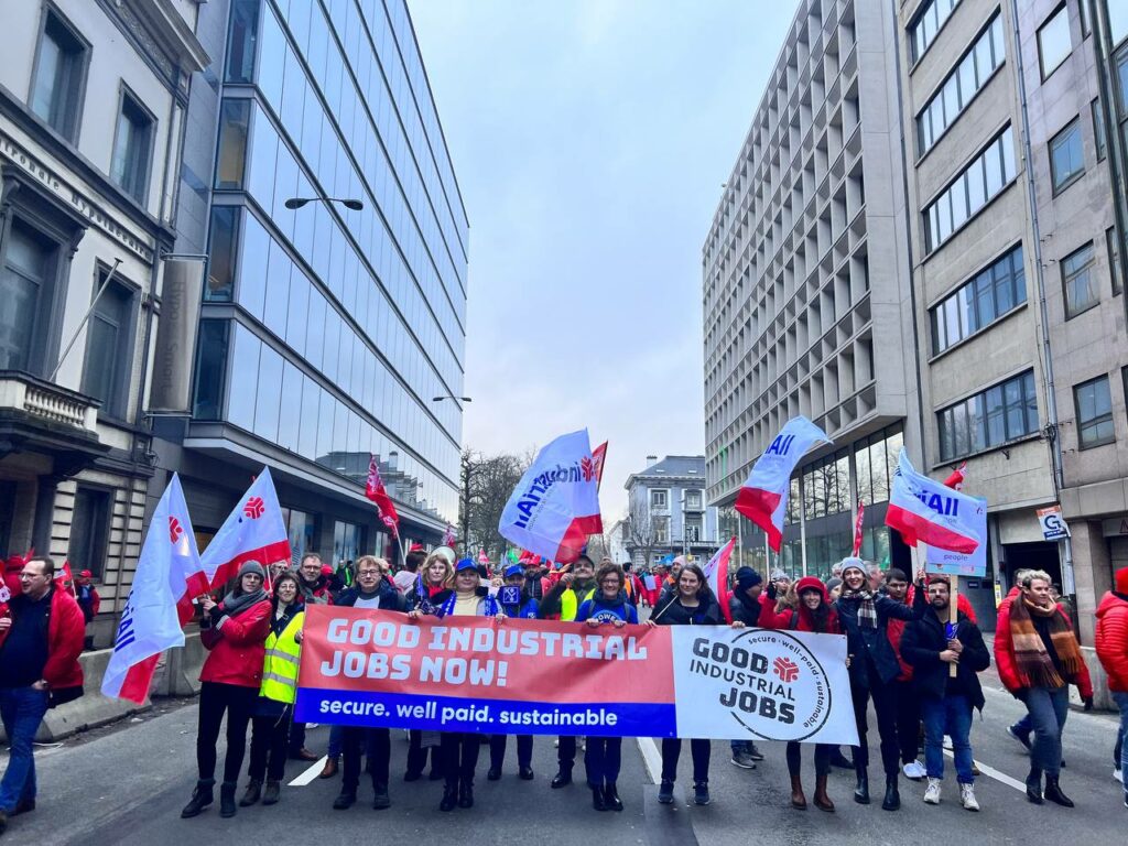 Promoted | Getting out the vote across Europe: when trade unionists ...