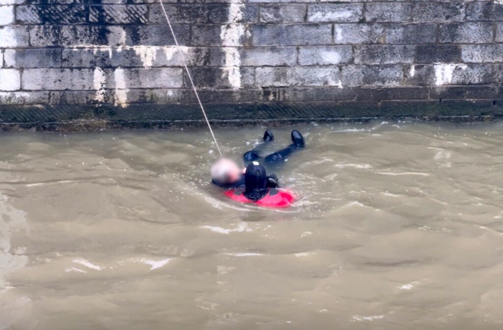 Man rescued from drowning in Brussels canal